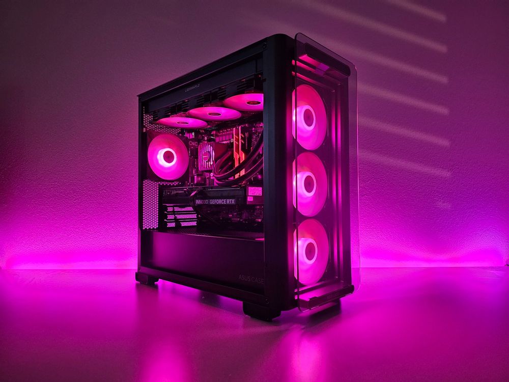 Gaming PC Donut🍩5.2GHz Intel i9 + 5070 Ti | 32GB RAM (Neu und ...