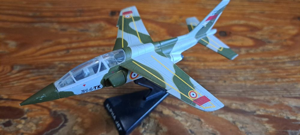 Alpha Jet 1/100 Diecast sans boîte | Kaufen auf Ricardo