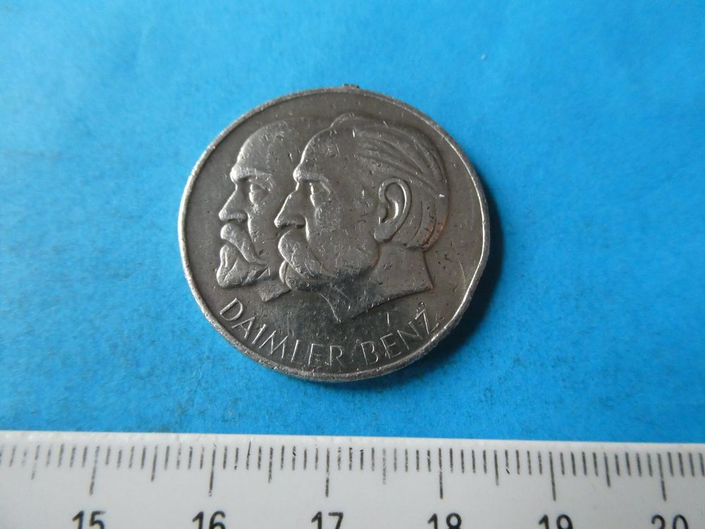 Medaille Daimer-Benz 32 mm (Gebraucht) in Hinterforst für CHF 1 – mit Lieferung auf Ricardo kaufen