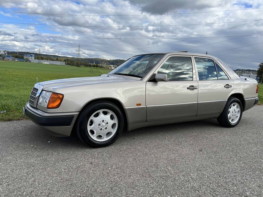 Mercedes-Benz 300E-24 (Veteranenfahrzeug) (Gebraucht) in Buchs ZH für ...
