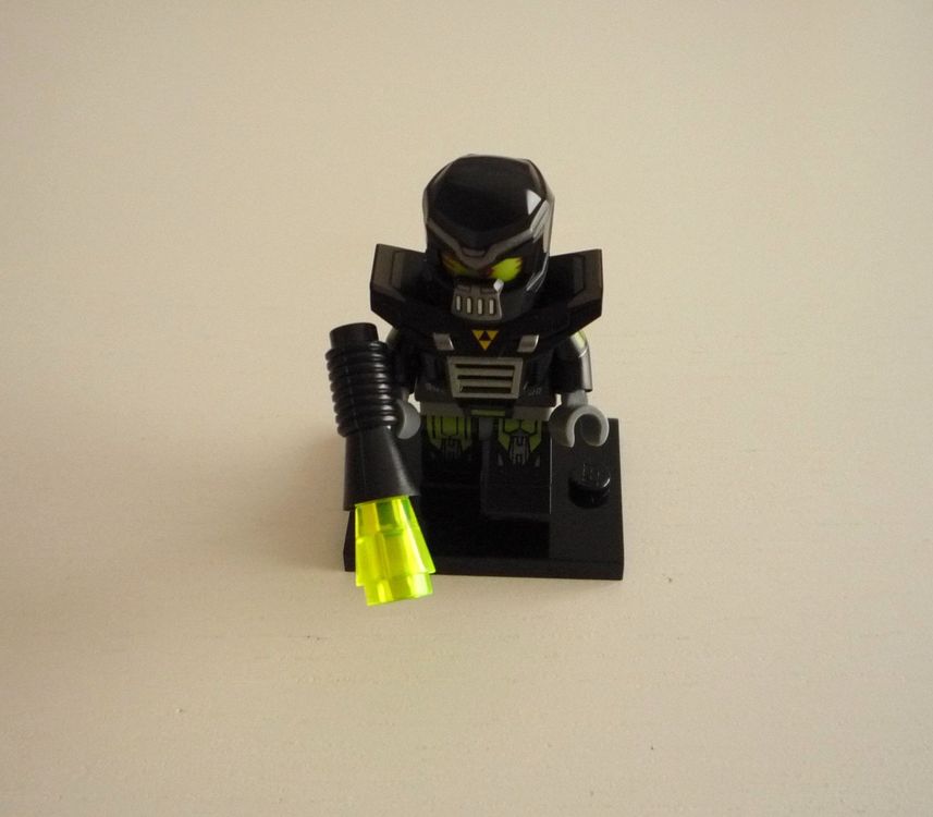Lego Minifigur "Evil Mech" (Original Lego) Gratis Versand (Gebraucht ...