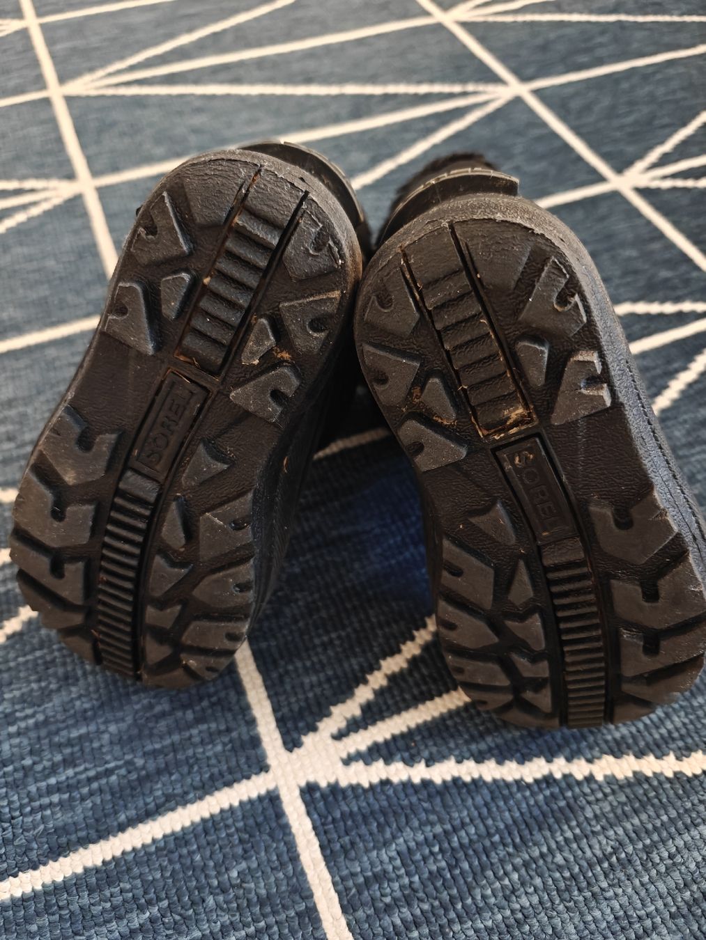 Sorel taille 27 (D'occasion) à Biel/Bienne pour CHF 10 – avec livraison ...