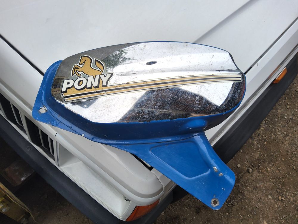 Mofa Pony Tank (Defekt) in Schüpfen für CHF 15 – nur Abholung auf ...
