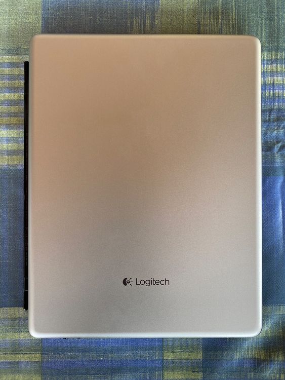 iPad (3rd generation) (Wi-Fi+Cellular) 32 GB | Kaufen auf Ricardo