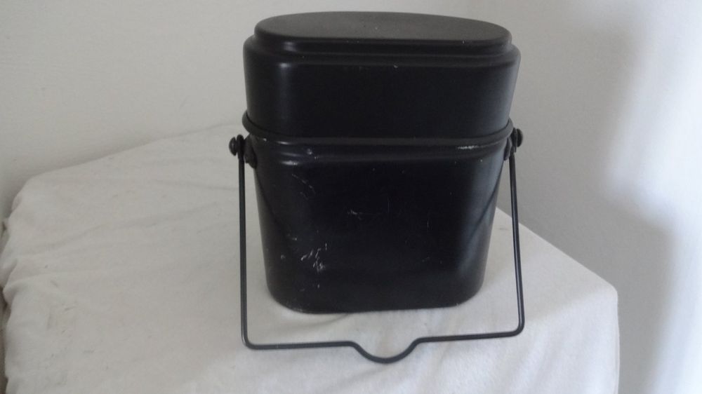 Gamelle, Trinkflasche, Besteck der Schweizer - Armee | Kaufen auf Ricardo