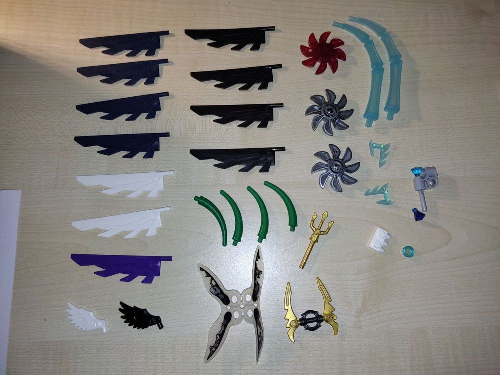Lego Wings, Weapon,Tail Rock, propel and (Gebraucht) in Montricher für ...