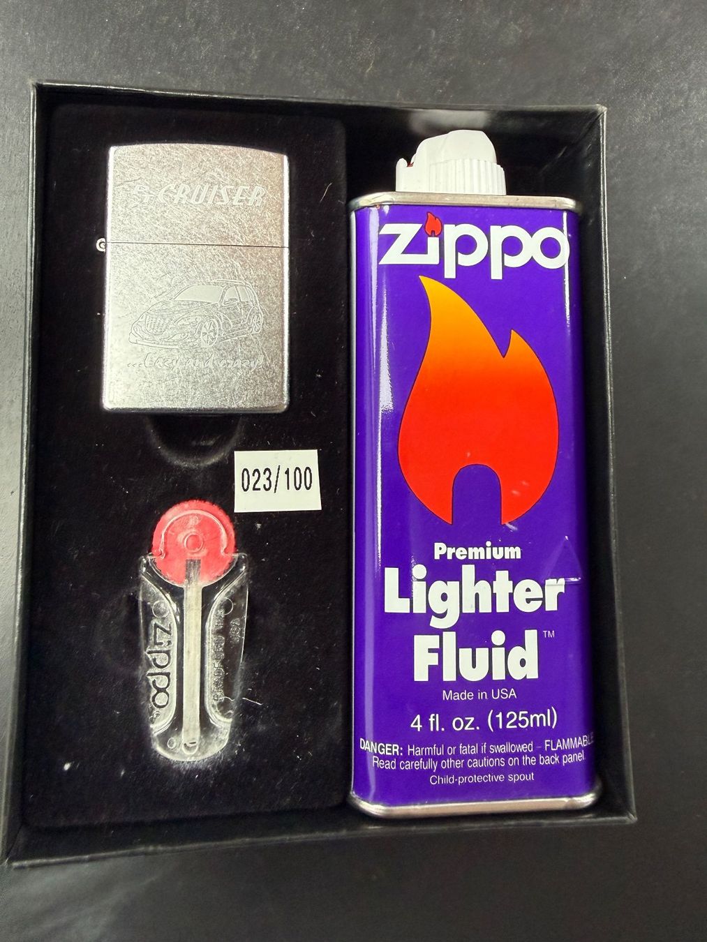 25-jähriges ZIPPO, ungebraucht, neu, PT-Cruiser 2002 (Neu und ...
