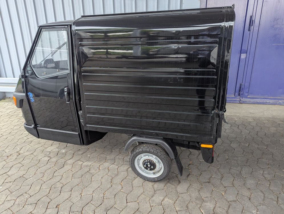 Kult Piaggio Ape 50 Kastenwagen Neu verschiedene Farben (Neu (gemäss ...