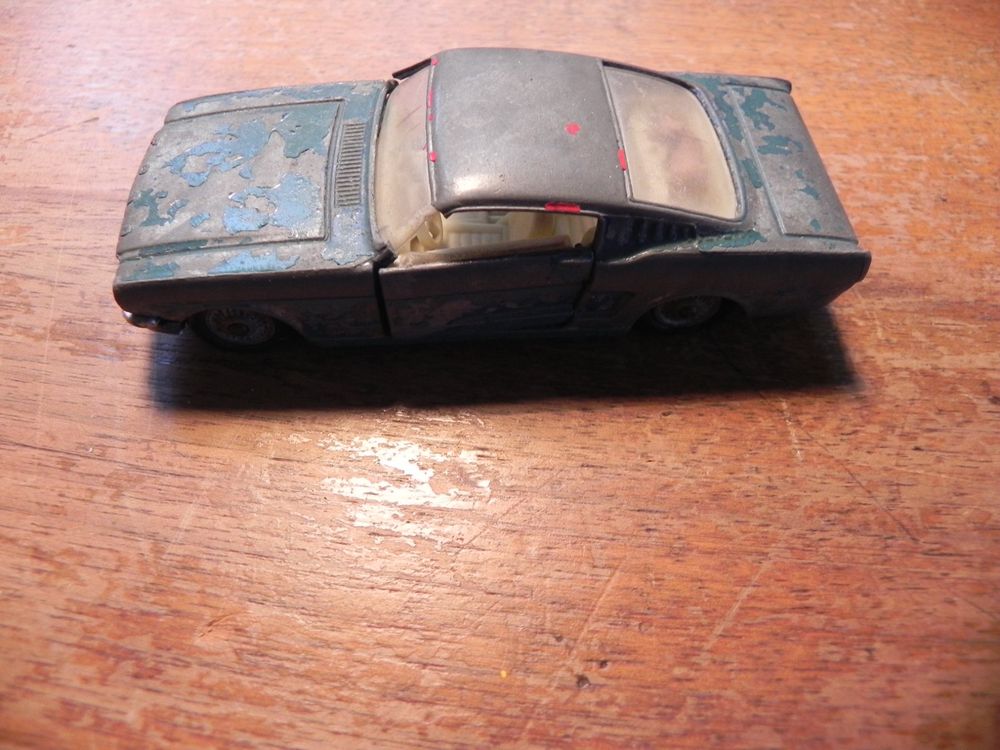 Ford Mustang Fastback 2+2 von Corgi Toys (Gebraucht) in Winterthur für ...