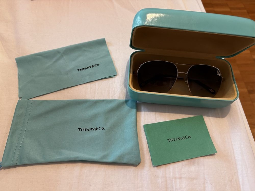 Tiffany sunglasses (Neu und originalverpackt) in Lugano für CHF 115 ...