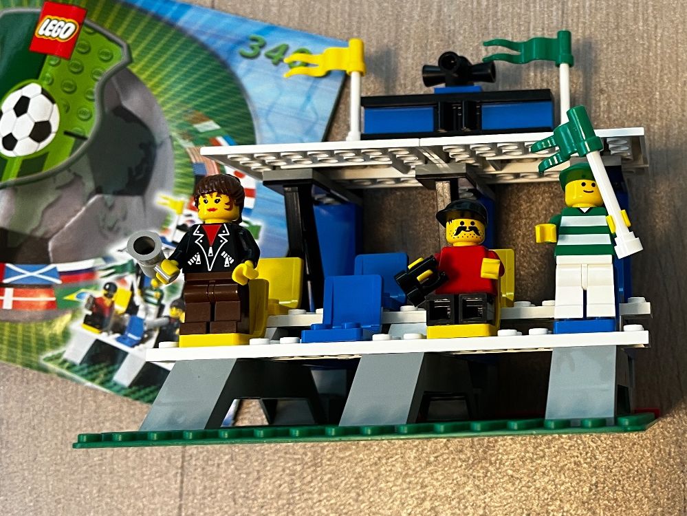 LEGO 3403 Fussball-Tribüne - Set mit 3 raren Minifiguren (Gebraucht) in ...