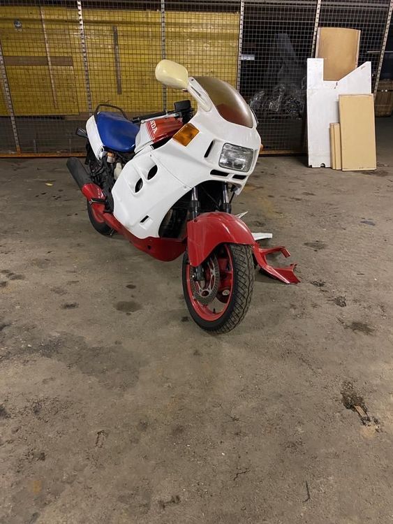 Honda Cbr 1000F fur teile Honda Sc21 keine ausweis schlussel | Kaufen ...