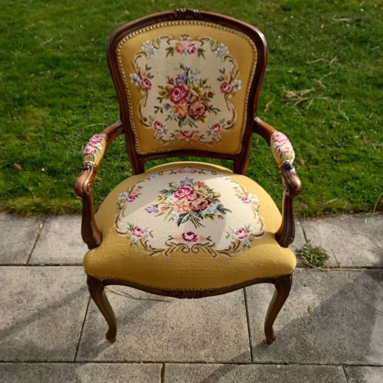 Schöner Gobelin Stuhl (Gebraucht) in Niederscherli für CHF 150 – nur Abholung auf Ricardo kaufen