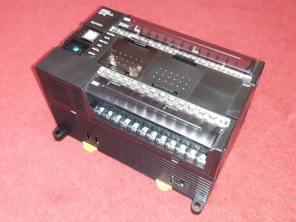 SPS Omron CP1E-N40DT1-D! Versand möglich! (Gebraucht) in Lohn-Ammannsegg für CHF 39 – nur ...