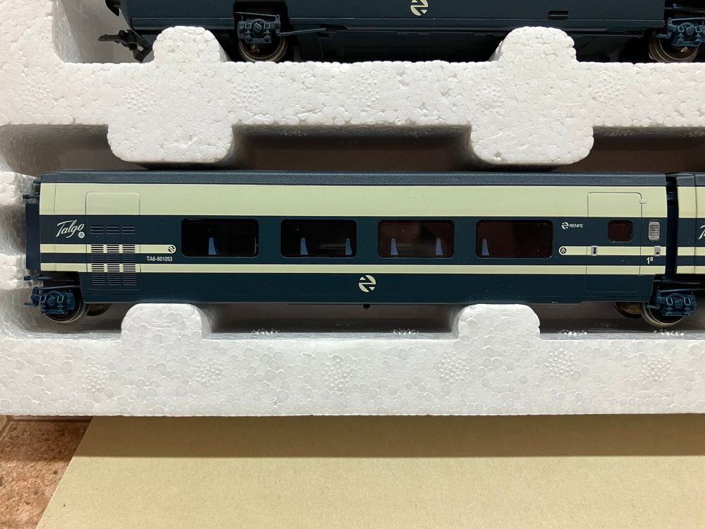 Electrotren 3201 K Set Talgo Pendular 200 Renfe, H0 GS (Gebraucht) in ...