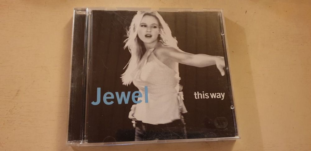 JEWEL THIS WAY (Gebraucht) in Kallnach für CHF 2 – mit Lieferung auf ...