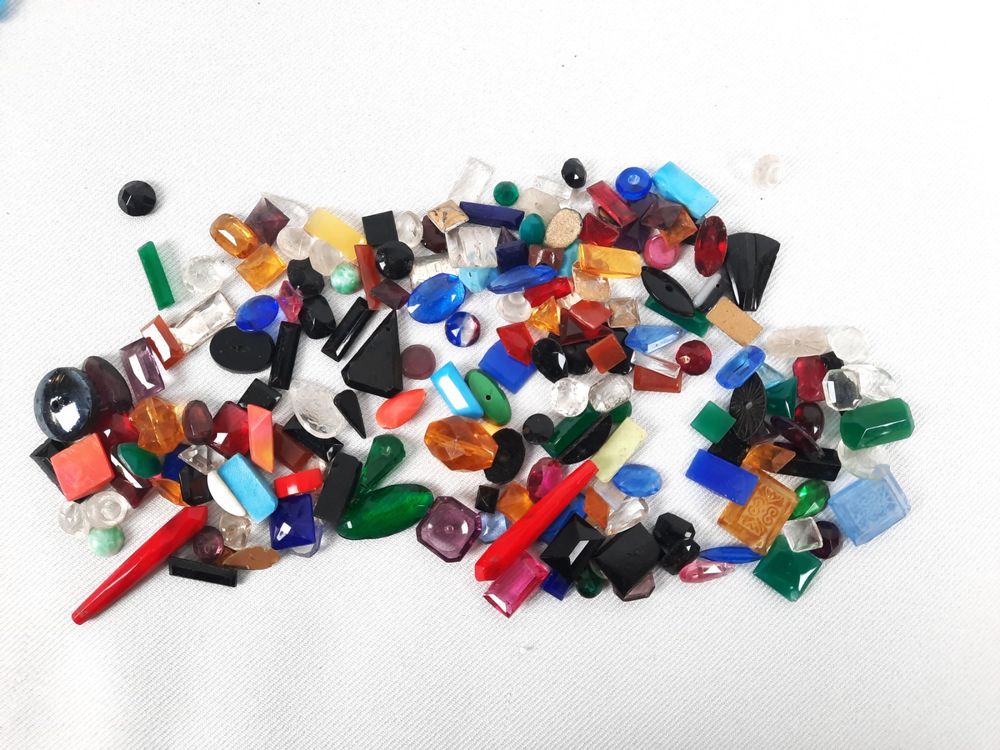 Div. Steine zum Basteln (Gebraucht) in Beinwil am See für CHF 2 – mit Lieferung auf Ricardo kaufen