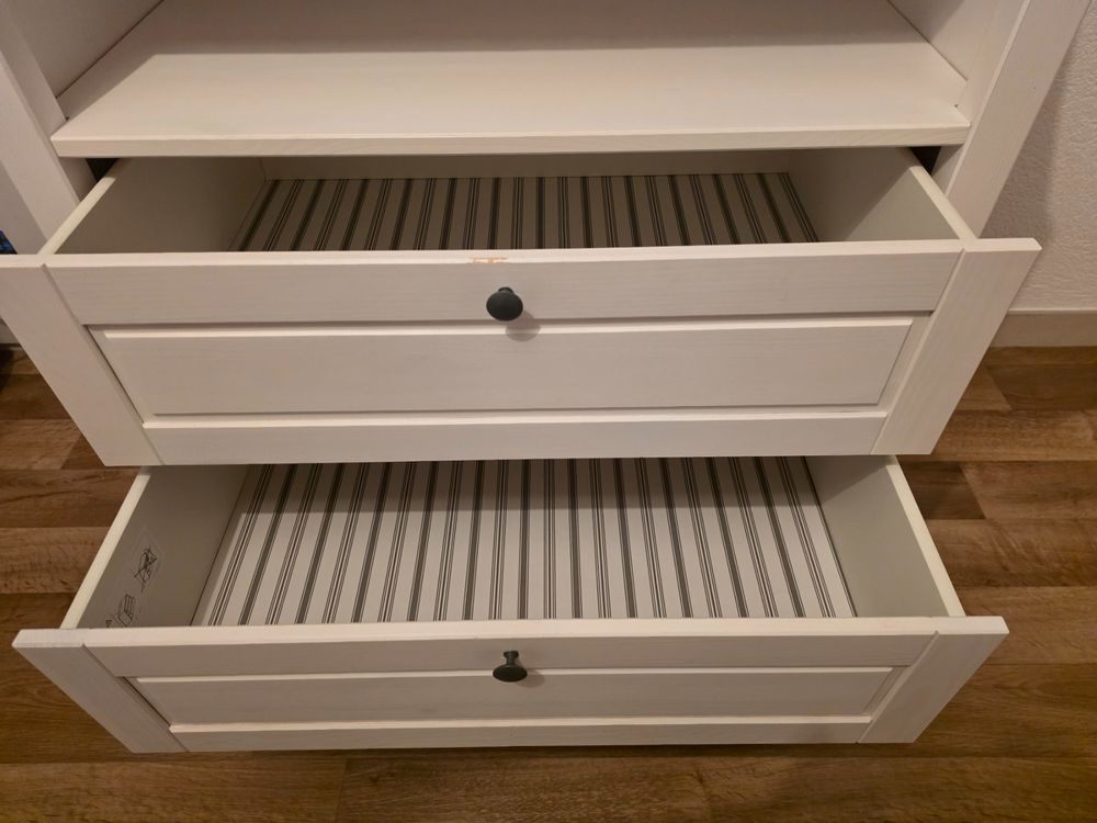 Commode / table à langer (D'occasion) à Gland pour CHF 100 – retrait ...
