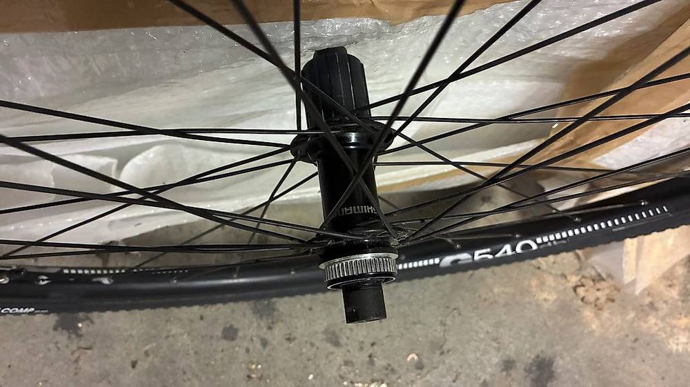 Roues gravel Shimano x DT Swiss (Gebraucht) in Carouge GE für CHF 200 ...