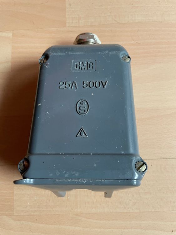 J25 /5 Polige Wanddose Stromdose CMC | Kaufen auf Ricardo