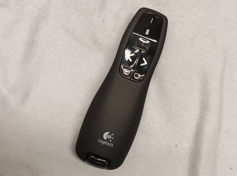 Presenter Logitech R400 (Gebraucht) in Embrach für CHF 5 – mit ...