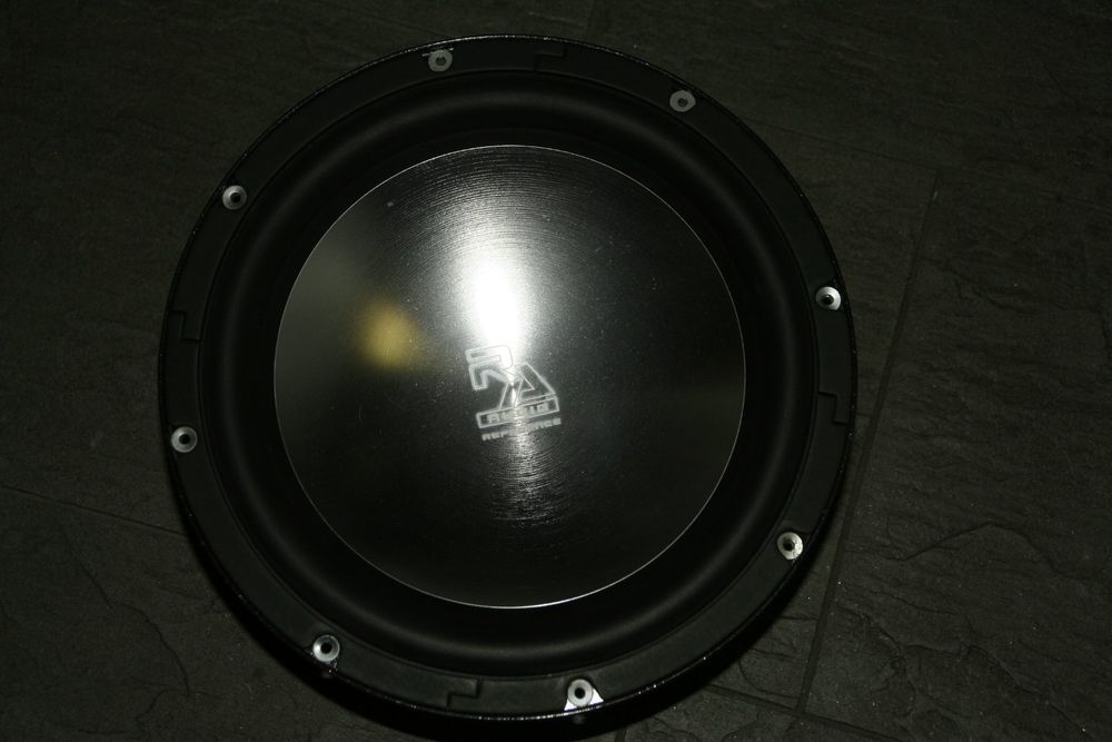 RA Audio Subwoofer 400W RMS / 4 OHMs (Gebraucht) in Spiez für CHF 1 ...