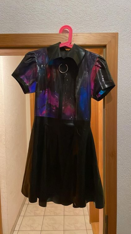 Superbe Robe libidex latex (Neu (gemäss Beschreibung)) in Servion für ...