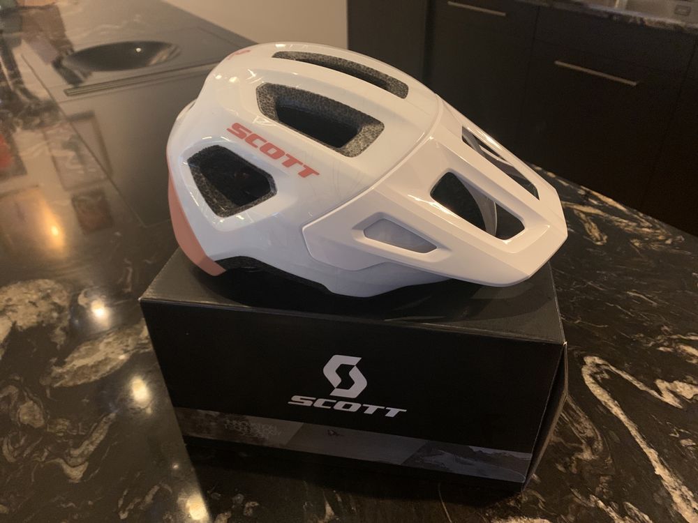 Scott Helm Argo Plus Junior UNGEBRAUCHT! (Neu und originalverpackt) in ...