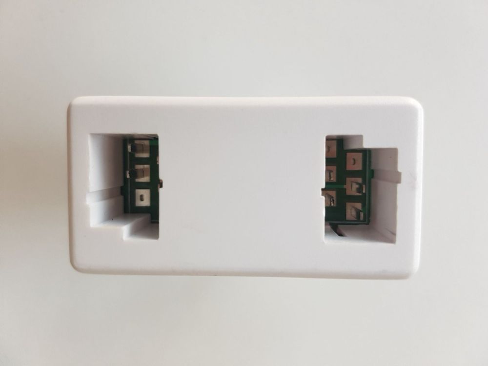 Telefon Adapter 4 polig - 2 x TT83 (Gebraucht) in Boll für CHF 4 – mit ...