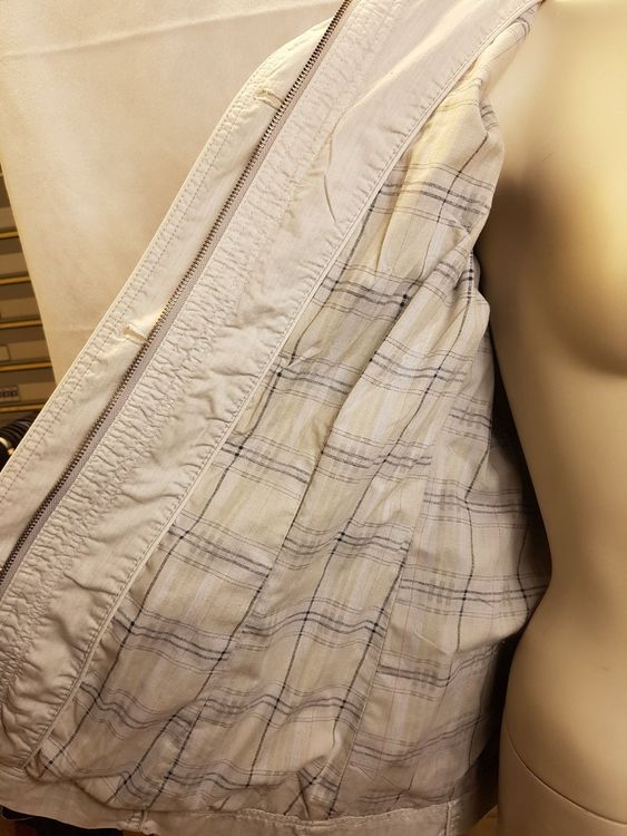 AMISU Trenchcoat Mantel Gr. 42 | Kaufen auf Ricardo