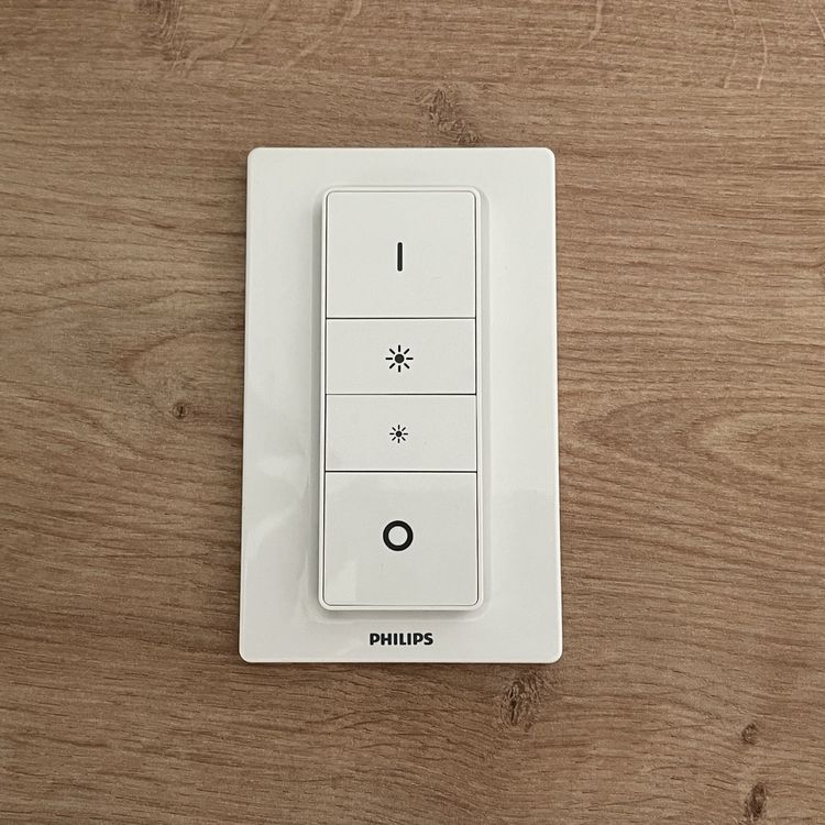 PHILIPS Hue Dimmer Switch V1 | Kaufen auf Ricardo