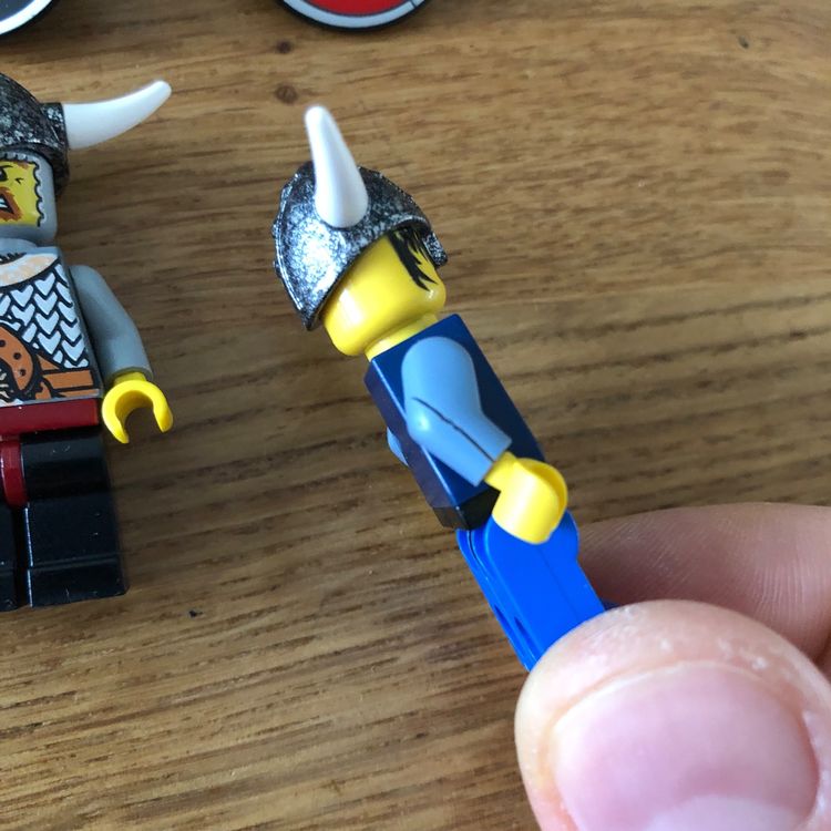 Lego Wikinger / Vikings Minifiguren Konvolut inkl. Schilder | Kaufen ...