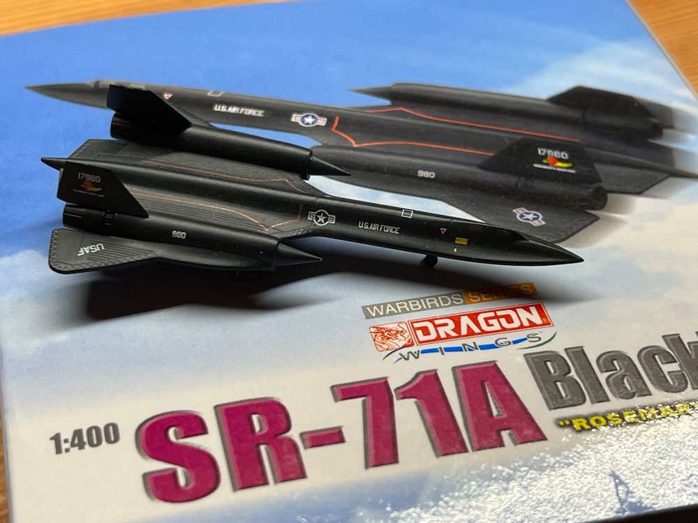 1:400 Dragon Wings USAF SR-71A Blackbird Flugzeugmodell (Gebraucht) in Silvaplana-Surlej für CHF ...