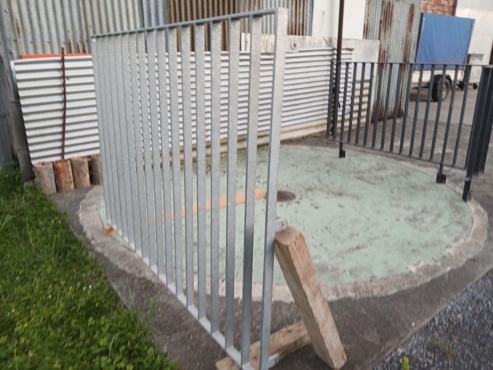 Gitter 197cm/138cm (Gebraucht) in Niederurnen für CHF 400 – nur ...