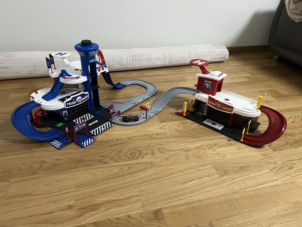 Majorette Polizei & Feuerwehr Stationen Set | Kaufen auf Ricardo