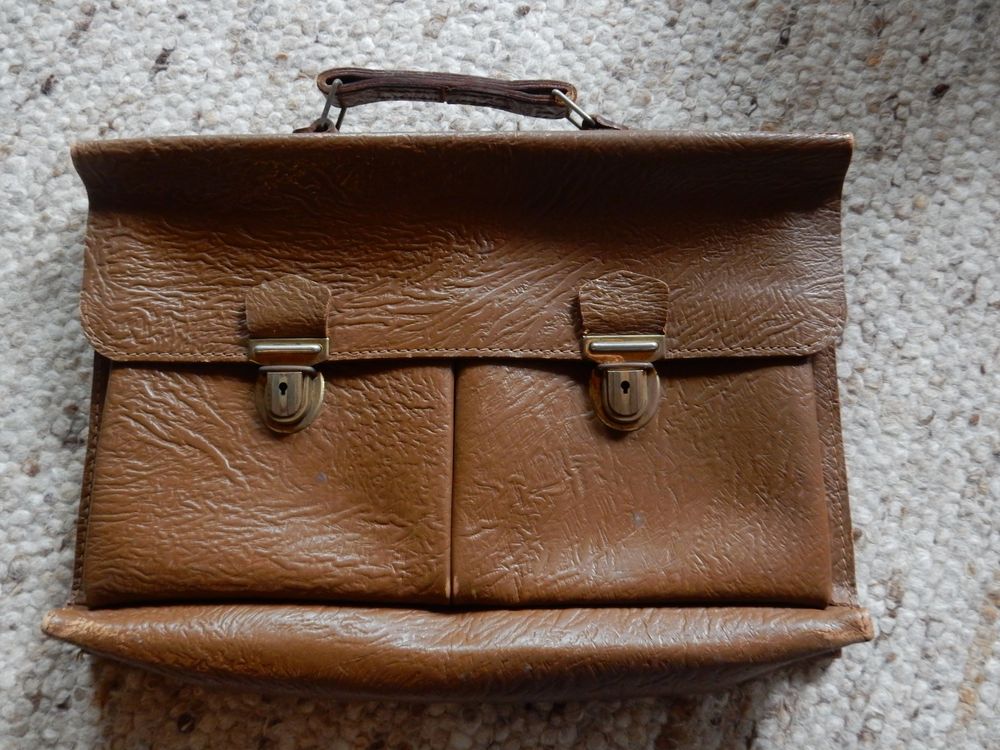 Grossvaters Ledermappe braun antik Vintage (Gebraucht) in Jona für CHF 14.9 – mit Lieferung auf ...