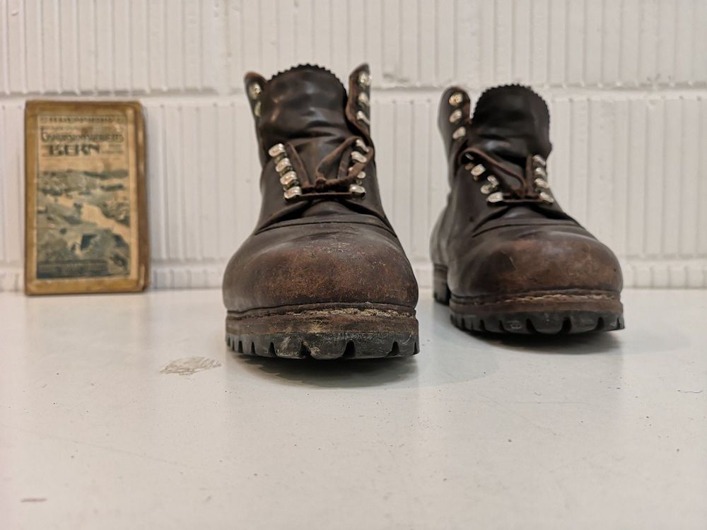 Alte Wanderschuhe Bergschuhe MONTI Gr.44 | Kaufen auf Ricardo