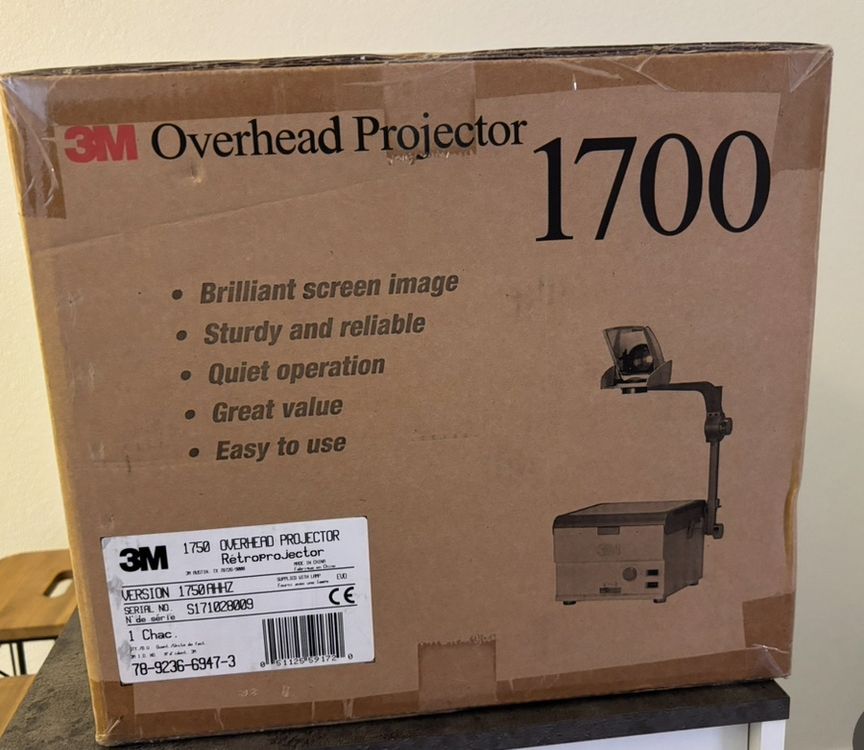 3M Overhead Projector 1700 (Neu und originalverpackt) in Brüttisellen ...