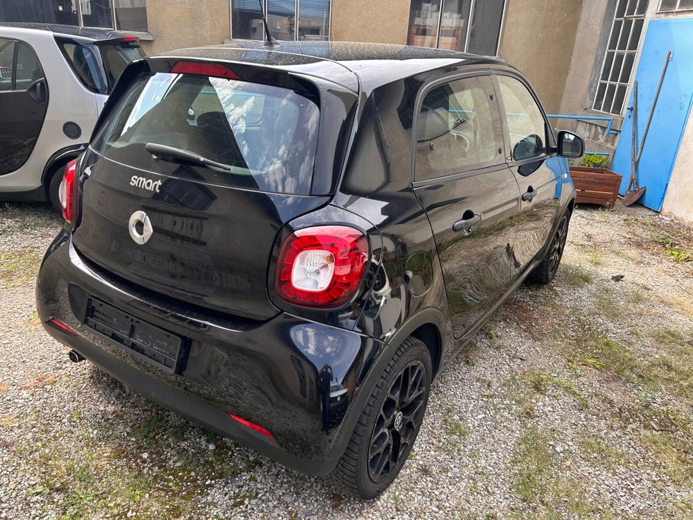 Smart 453 Forfour Automat Schwarz 90 Ps Getriebe Störung (Gebraucht) in ...