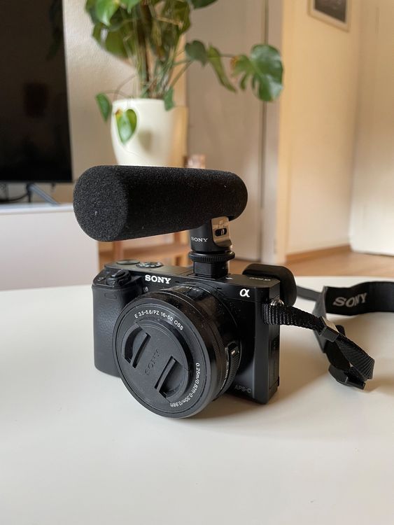 Sony Alpha 6000 mit Sony Mikrofon und Objektiv (Gebraucht) in Zürich ...