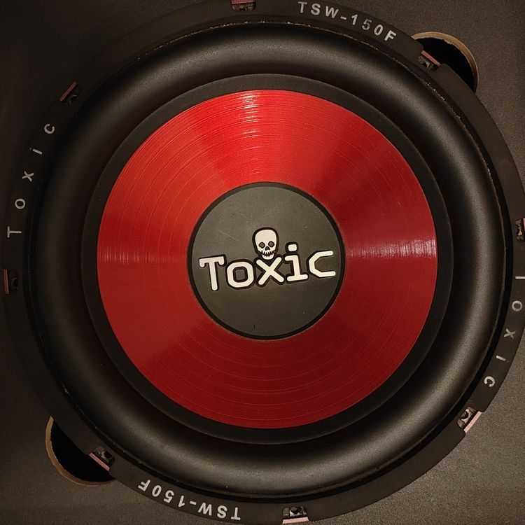 TOXIC Subwoofer TSW-150F 15" (38cm) Bassbox rot (D'occasion) à ...