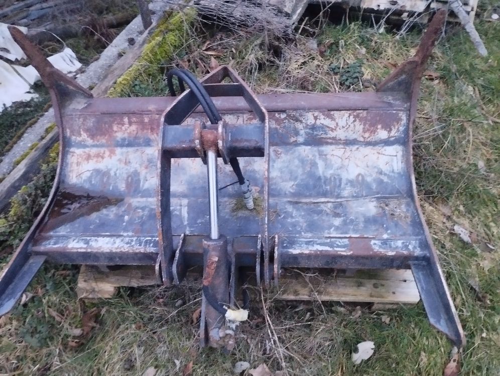 Forsttraktor Steyr 8090 SK2 (Gebraucht) in Meikirch für CHF 14699 – nur Abholung auf Ricardo kaufen