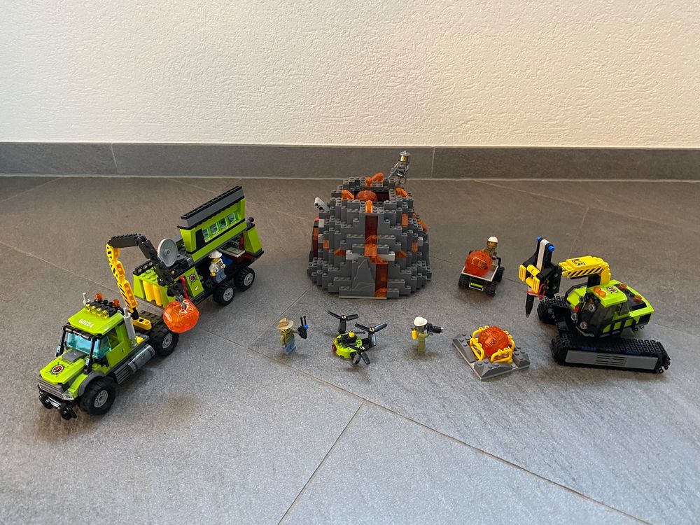 Lego City Vulkan Forscherstation (Gebraucht) in Grabs für CHF 17 – mit Lieferung auf Ricardo kaufen