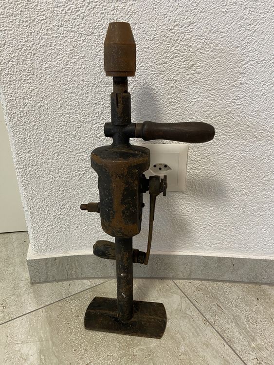 Antik Handbohrer (Gebraucht) in Birrwil für CHF 11.5 – mit Lieferung ...
