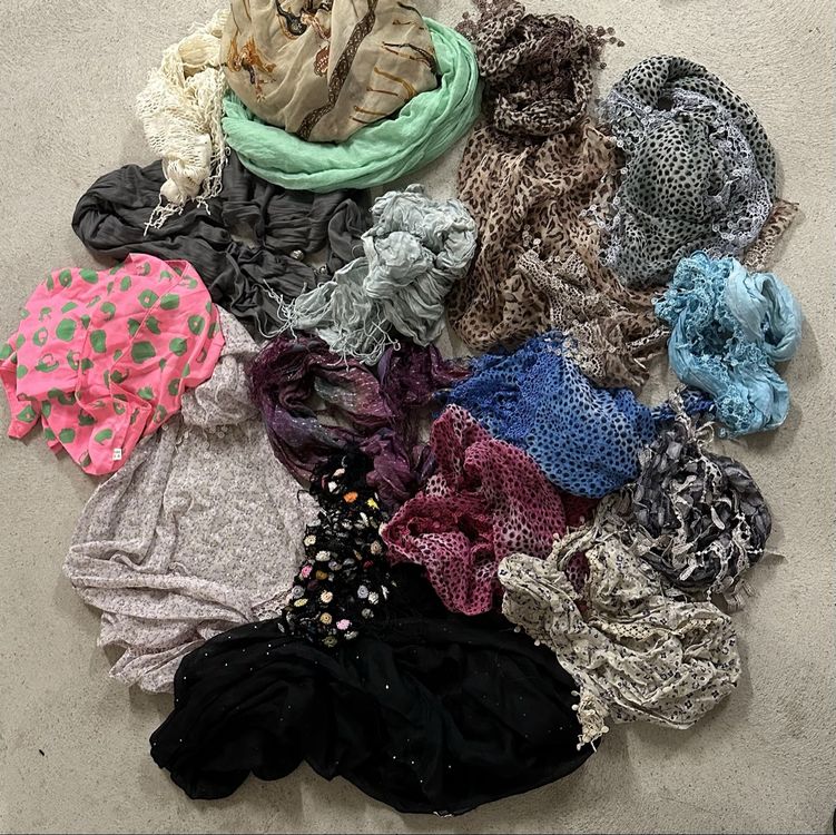 Alle Foulard (D'occasion) à Regensdorf pour CHF 20 – avec livraison ...