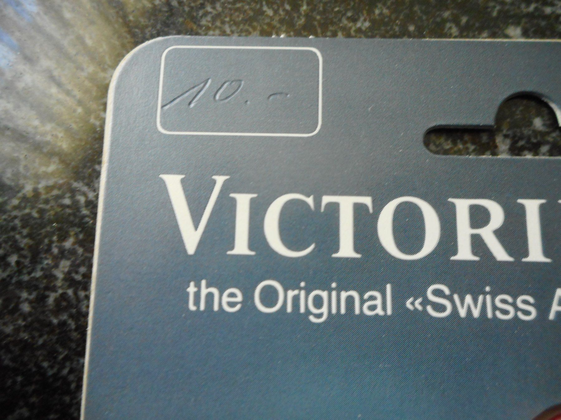 Victorinox Huntsman mit geprägtem Wappen (Neu (gemäss Beschreibung)) in ...