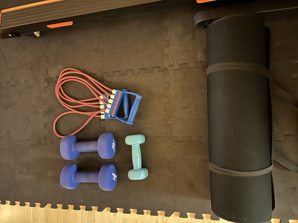 Home Fitness Bundle: Treadmill, Weights & More! 💪🏋️‍♀️🏃 (Neu (gemäss ...