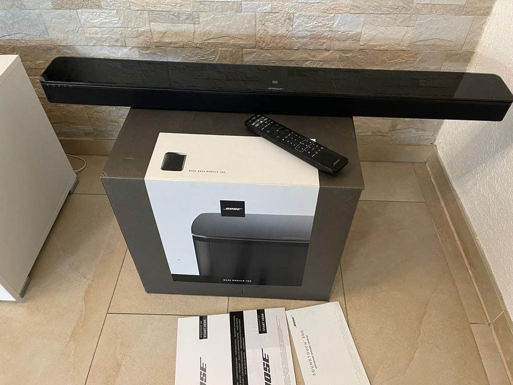 Bose SoundTouch 300 Soundbar und Bose Bass Module 700 (Neu (gemäss ...