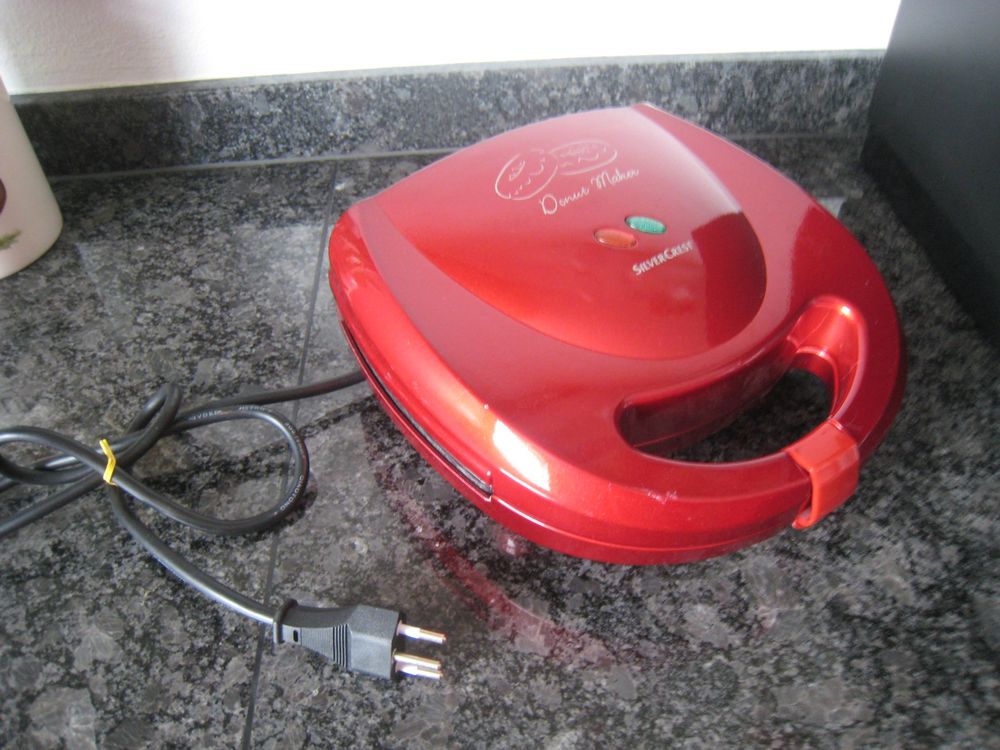roter Donut Maker SilverCrest | Kaufen auf Ricardo