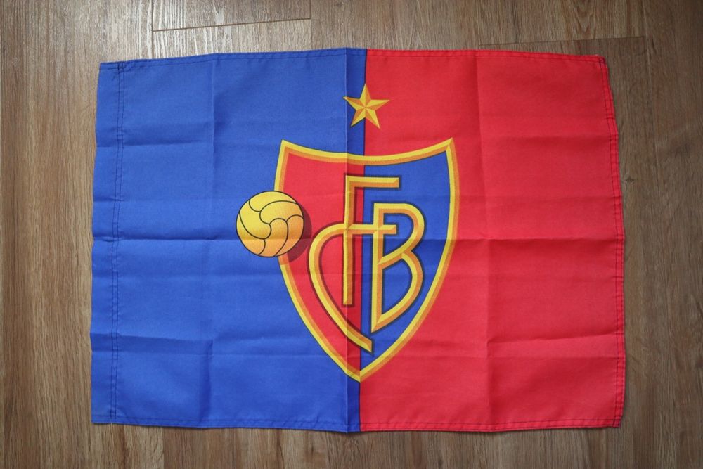 FC Basel Fahne (Gebraucht) in Niedergampel für CHF 17 – mit Lieferung ...